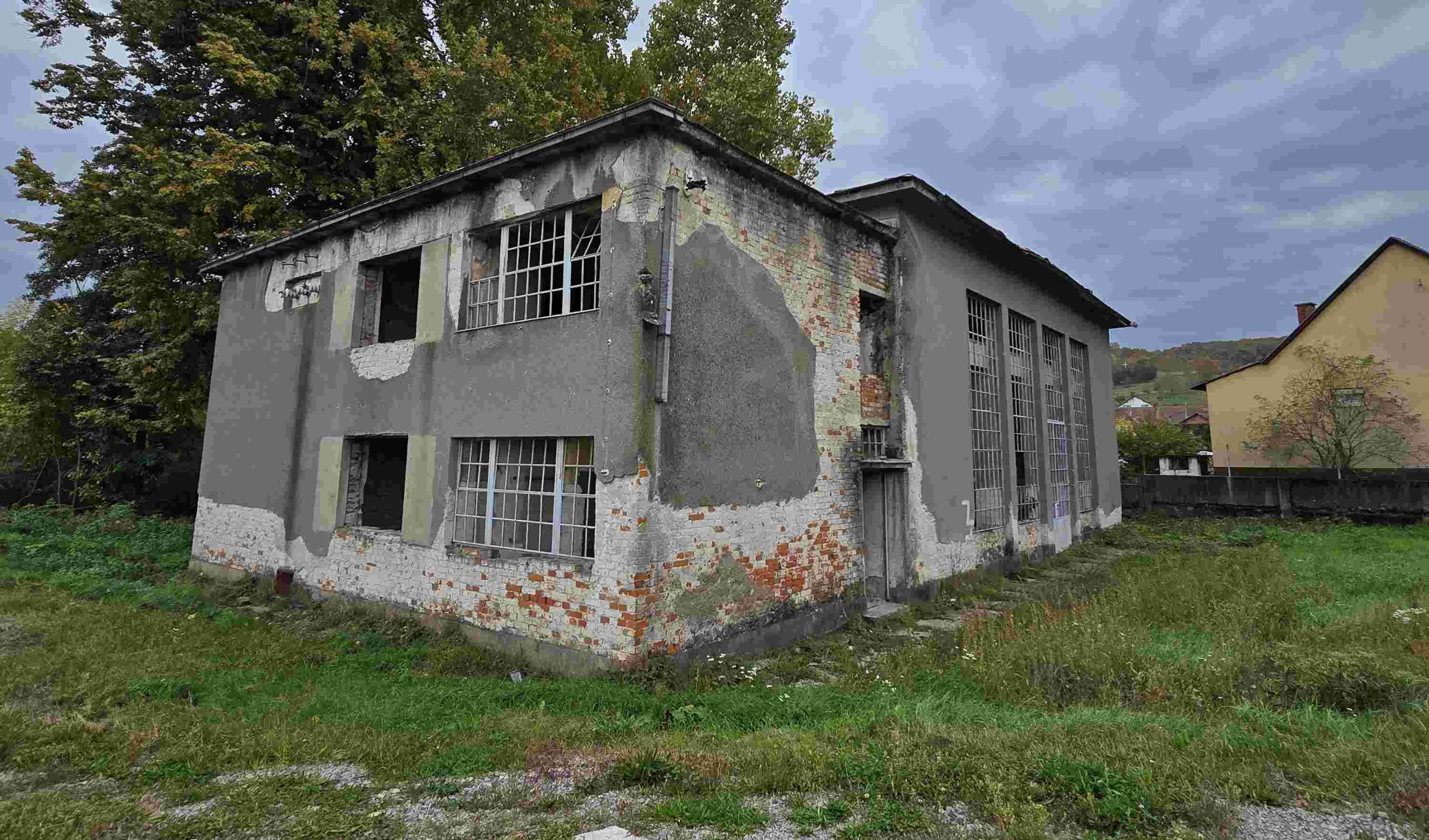 KUĆA KOJA JE UGASILA SVJETLO – DA BI GA JEDNOM OPET UPALILA